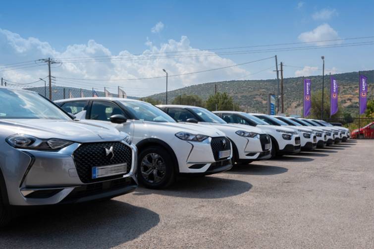 The Best Compact Cars for Rent | Carwiz